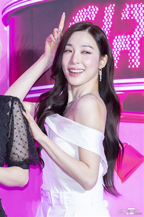 [today포토] 소녀시대 Snsd 티파니 최신 유행도 문제없이