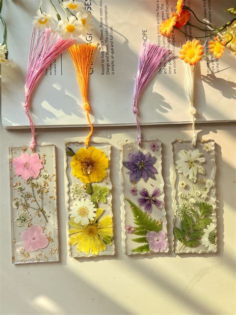 Timeinhandwildflowers Bookmarksresin Pressed Flower Bookmark With
