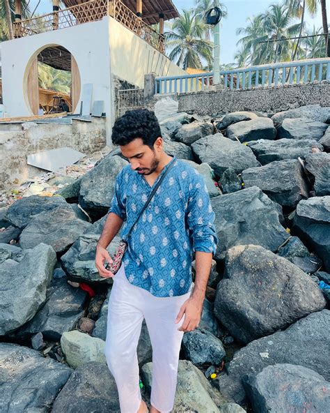 Himanshu Dadhich Tag You Long Distance Friends Partners 🫣 Instagram