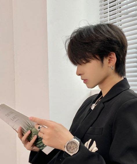 2 Block Mullet Hairstyle