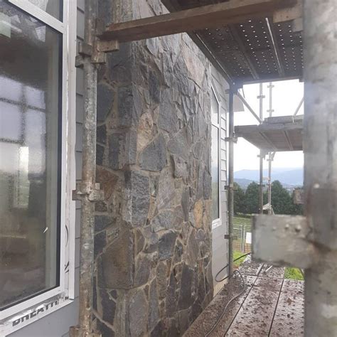 Natural Stone Cladding Add Richness With Natural Stone Veneer Natural Stone Veneer Natural