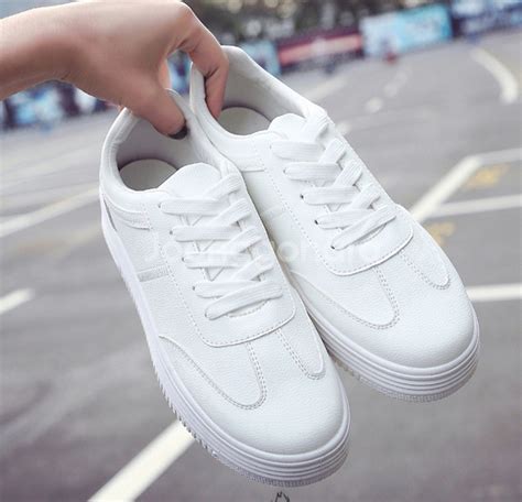 새상품 무료배송깔끔한 신발 여성 데일리 운동화스니커즈 단화로퍼 중고나라