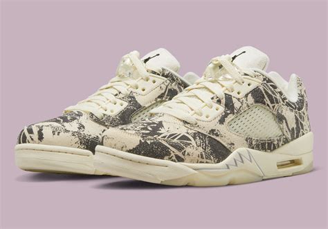Giày Nike Air Jordan 5 Retro Low Expression Da8016 100