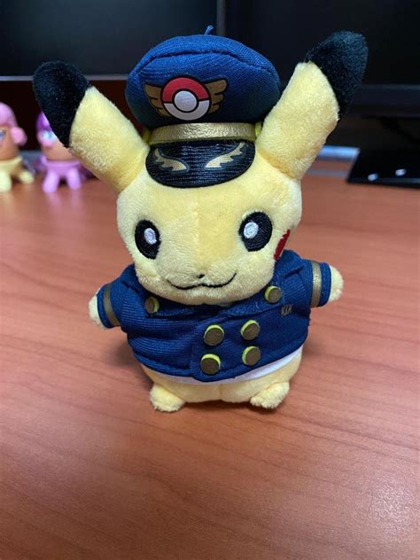 포켓몬 역무원 피카츄 인형 세컨웨어 헬로마켓