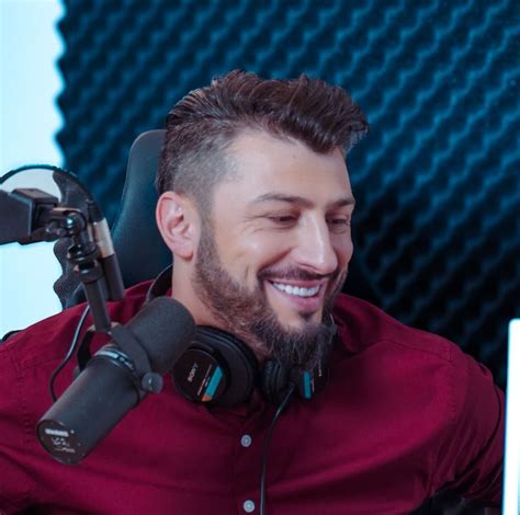 ტვ რადიოს ერთგული მსმენელები ყველაზე თბილი და ტკბილი ტალღის რადიო დარდიმანდი ს უერთგულესი