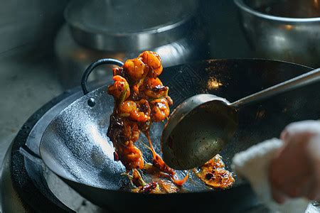 烹饪美味佳肴炒菜颠勺高清图片下载 正版图片507636371 摄图网
