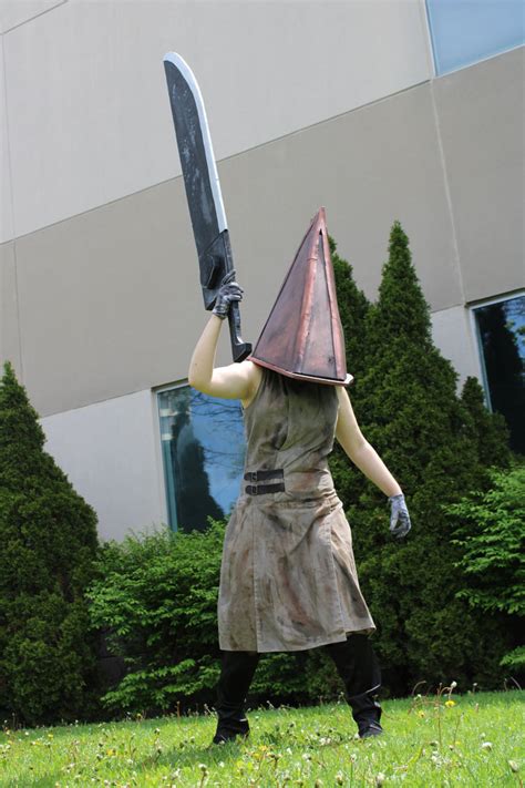Pyramid Head Cosplay