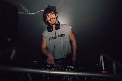 Alex Dropo Alex Dropo • Instagram Photos And Videos