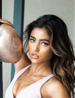 Rayna Vallandingham Biography And Movies