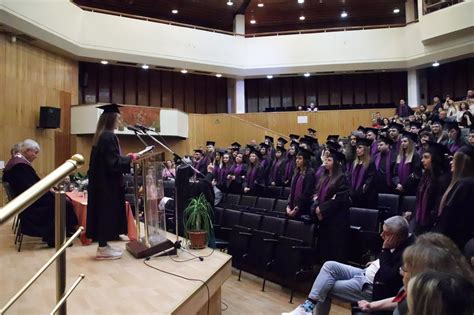 ВТУ Стопански факултет Тържествено връчване на дипломи на випуск 2022 професионални