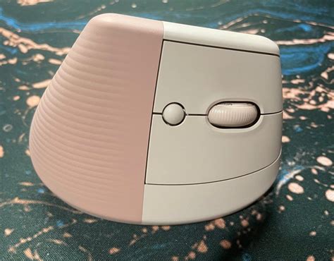 Logitech Lift Pink Computers Tech Parts Accessories Mouse Mousepads On Carousell