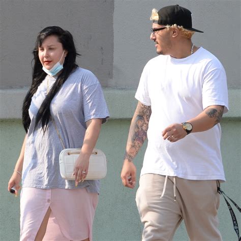 Amanda Bynes Spotted On Rare Los Angeles Outing With Fiancé Paul