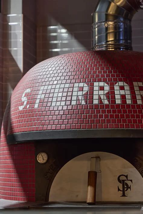 그린 컬러 포인트 모던 컨셉 28평 이탈리안 화덕 피자 레스토랑 인테리어 관악구 봉천동