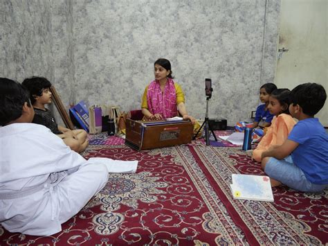 Best Classical Music Classes In Delhi 2025