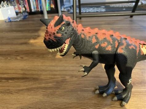 Vintage 1994 Jurassic Park Series 2 Demon Carnotaurus Jp19 Kenner