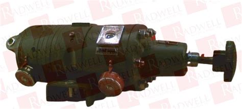 55mf pneumatic valve by moore industries
