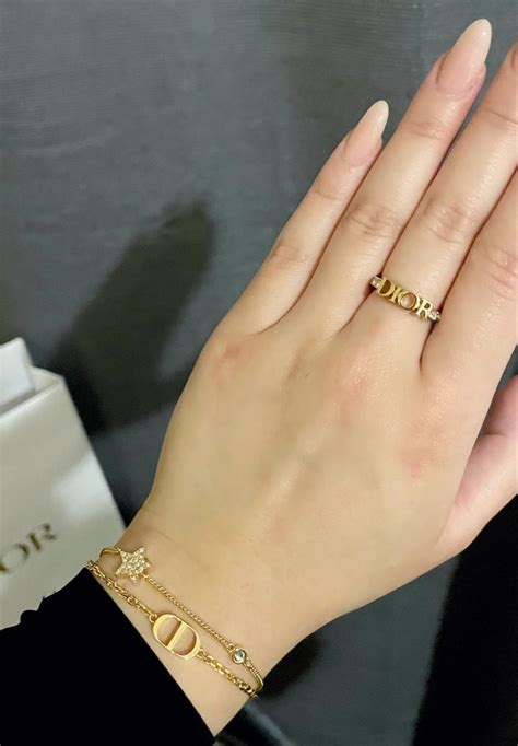 Pin By 🪩 On Inspo Bags Shoes Classy Jewelry Stylish Jewelry Luxury Jewelry