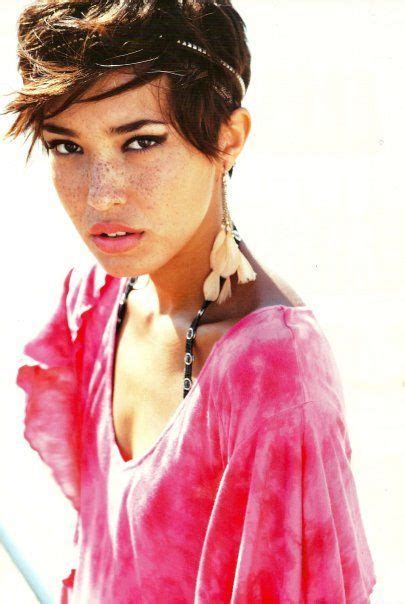 Felicia Fo Porter Feet Inches Dark Brown The Faceclaim Finder