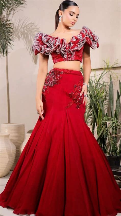 Pin By Meenakshi On Pins By You Long Gown Design Wedding Lehenga