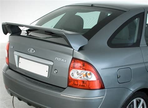 Спойлер — Lada Приора хэтчбек, 1,6 л, 2009 года | тюнинг | DRIVE2