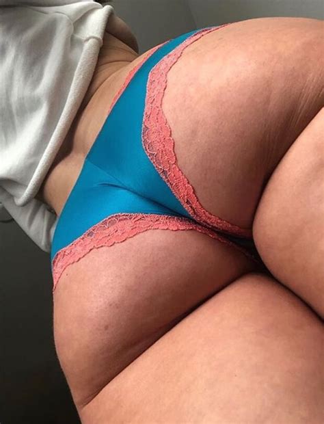 Hot Ass Pic Procrastibator