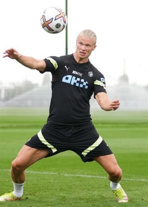 Haaland Height Who Is Erling Haaland Bio Age Wiki Net Worth Instagram