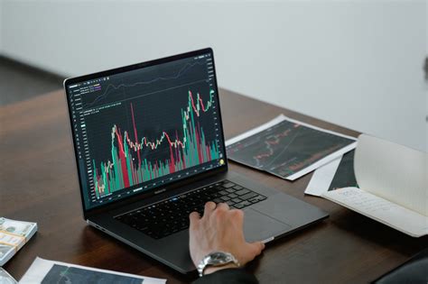 The Pros And Cons Of Using Forex Trading Robots Opkee Investors