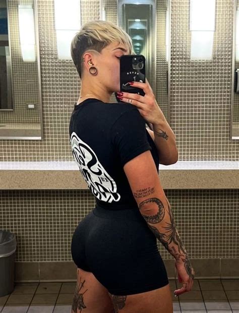 Rhea Ripley Tekashi00