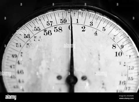 Old Fashioned Balance Scale Hi Res Stock Photography And Images Alamy