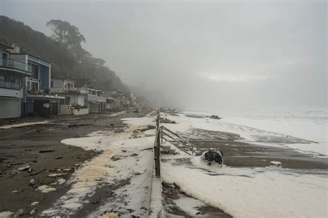 Huge Surf Pounds Beaches On West Coast And In Hawaii With Some Low
