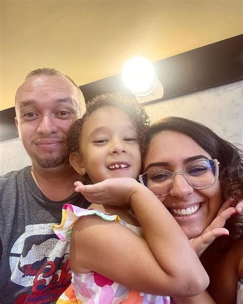 Quero Envolver Minha Enteada No Meu Casamento Civil Me Ajudem Com Ideias