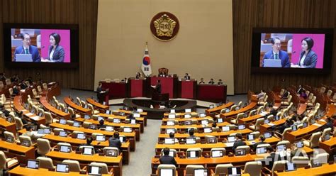 여야 경제분야 대정부질문추경·대왕고래·반도체법 공방 예상