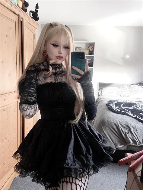 Misa Is Ready For Comic Con Next Month🖤 R Altfashion