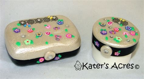 Carmex And Tin Flower Garden T For Mom Carmex Lip Balm Polymer Clay Creations Tin Flowers