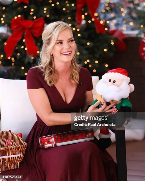 145 Cindy Busby Photos And High Res Pictures Getty Images