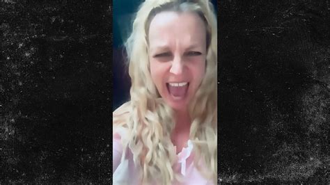 Britney Responds To Claims Of Erratic Behavior In Restaurant That