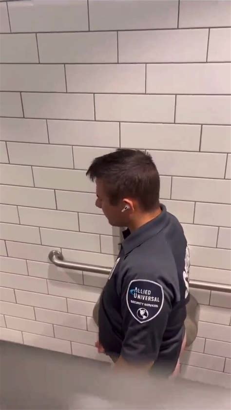 Security Guard Caught Jacking Pt Thisvid Com En Anglais