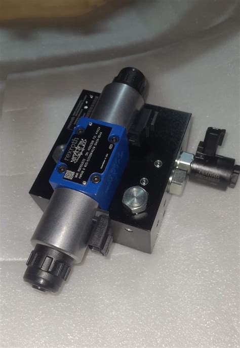 11 Autoguidance Valve Hyd Assy Ref 91819562