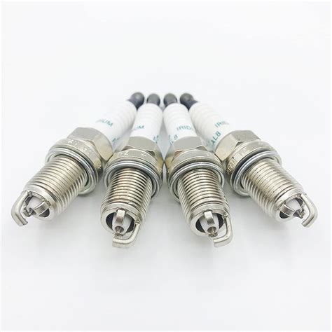 Amazon.co.jp: 4 個 90919-01284 FK16BR-AL8 イリジウムスパークプラグ ForJapanese 車 ...