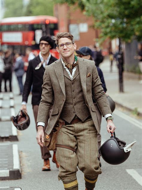 Dapper Guide The Distinguished Gentlemans Ride