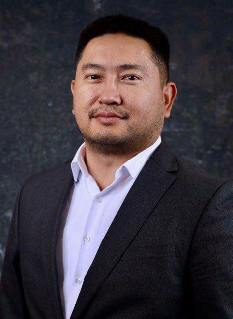 Сведения о руководстве