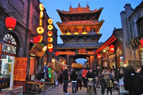 В Британии считают что Китай готовится к войне