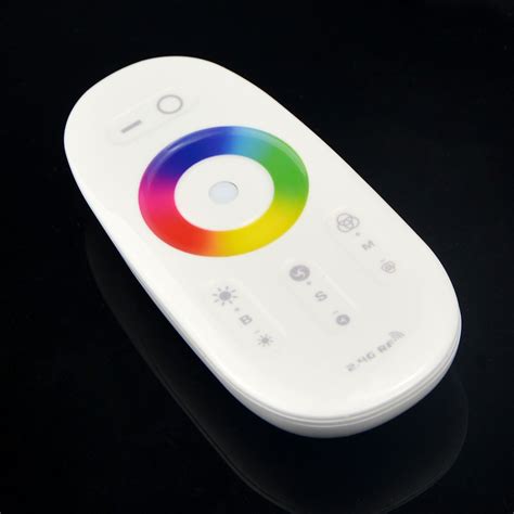 2 4G RGB RGBWW RGBCW Wireless Touch Screen Led Controller Dimmers DC12 24V RF Remote Control For