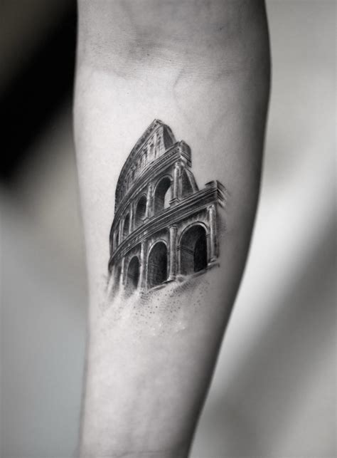Colosseum Tattoo Alessandro Capozzi Aureo Roma Tattoo And Gallery