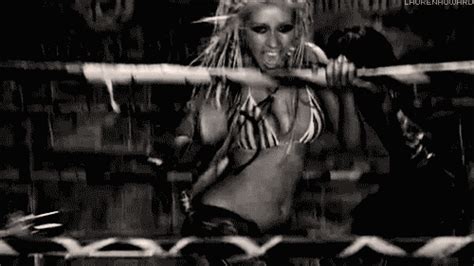 Britney Spears เตรียมตัวย้ายค่ายจาก Jive ไปยัง Rca Dek