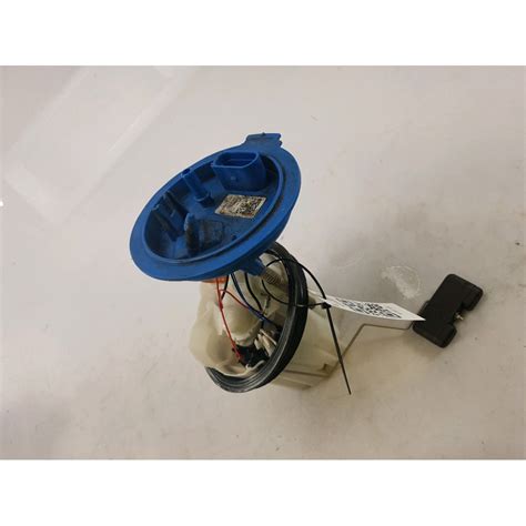 Fuel pump used - Volkswagen A3 - 5Q0919051BH - GPA