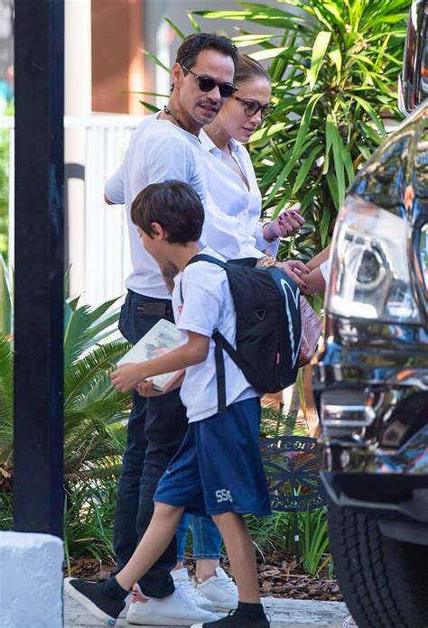 ჯენიფერ ლოპესი მარკ ენტონისთან ერთად გადაიღეს ფოტო რადიო ფორტუნა Fortuna Ge