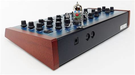matrixsynth access oberheim matrix 1000 programmer sn a19600545