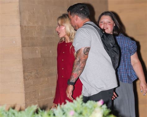 Sabrina Carpenter Out For Dinner At Nobu In Malibu 08262025 Hawtcelebs