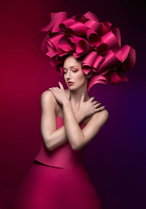 Fashion Portraits In A Creative Light Photonews Canada